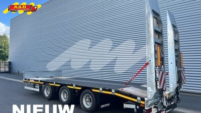 A & D Trucks & Trailers